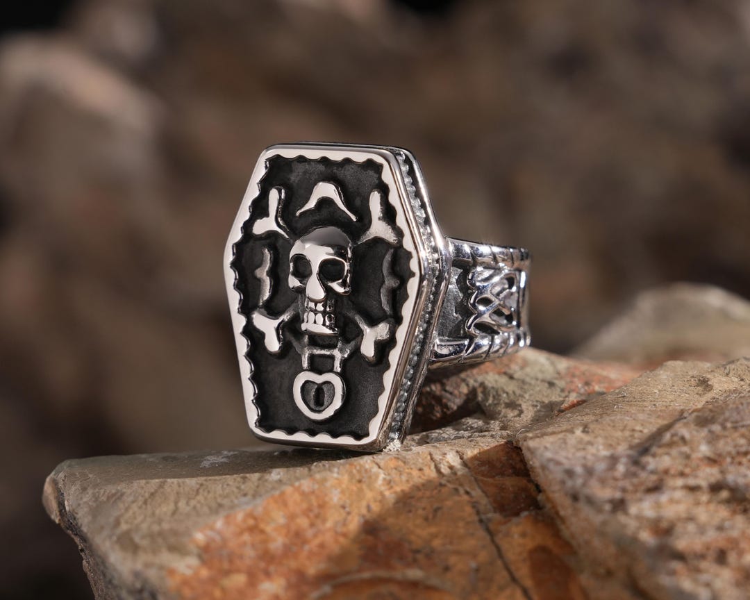 Gothic Coffin Ring | Dark Knight Minimalist Jewelry With Celtic Knot ...