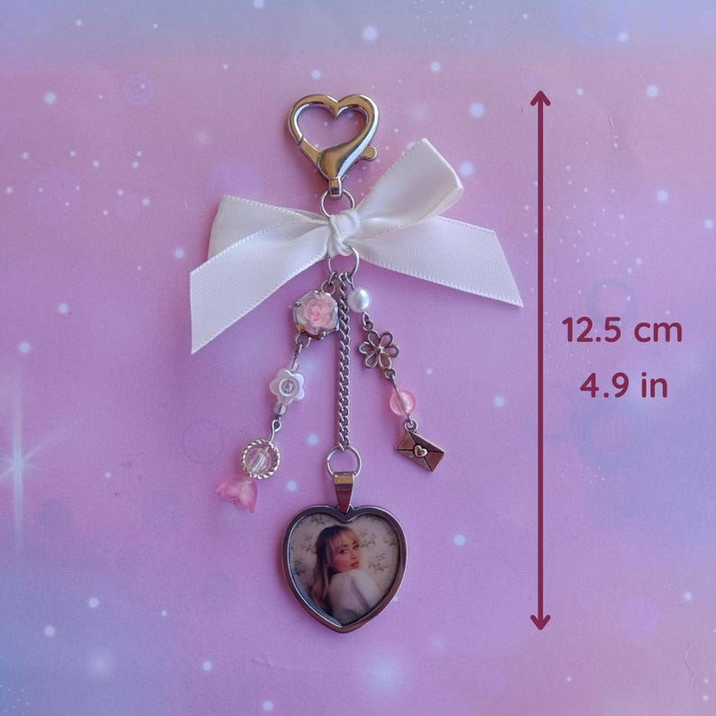 Sabrina Carpenter Keychain, Sabrina Carpenter Bag Charm, Sabrina ...