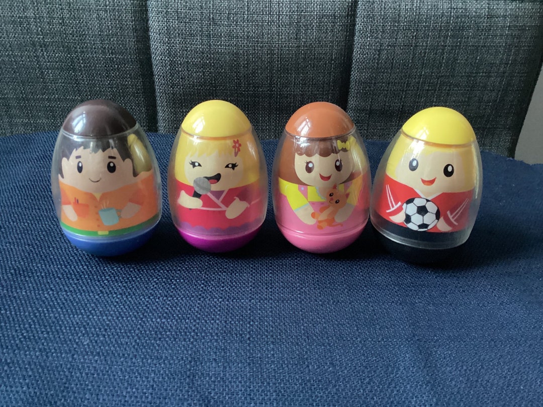Vintage Set of Four Adorable Weebles, Mom and Dad, Boy and Girl, Family ...