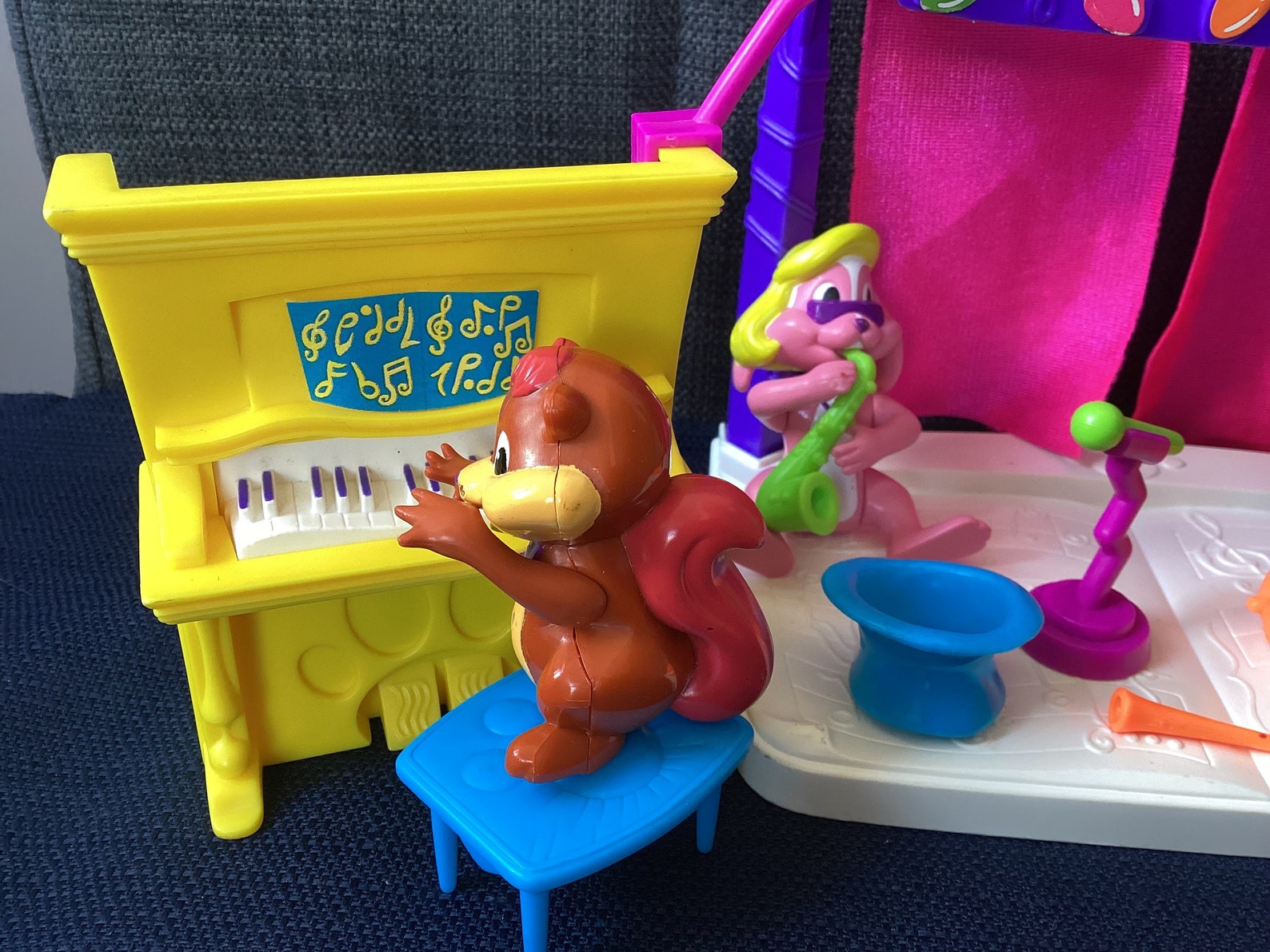 Vintage Littlest Pet Shop LPS Cartoon Jammin With Viv Animal Band ...