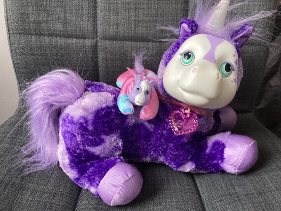 Puppy surprise unicorn store