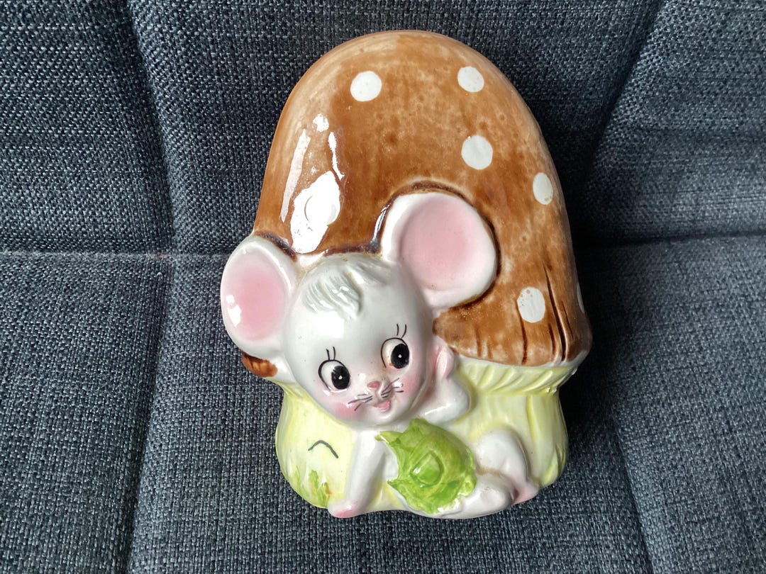 Vintage Kitsch Enesco Missy Mouse Ceramic Napkin Holder With Mushroom ...