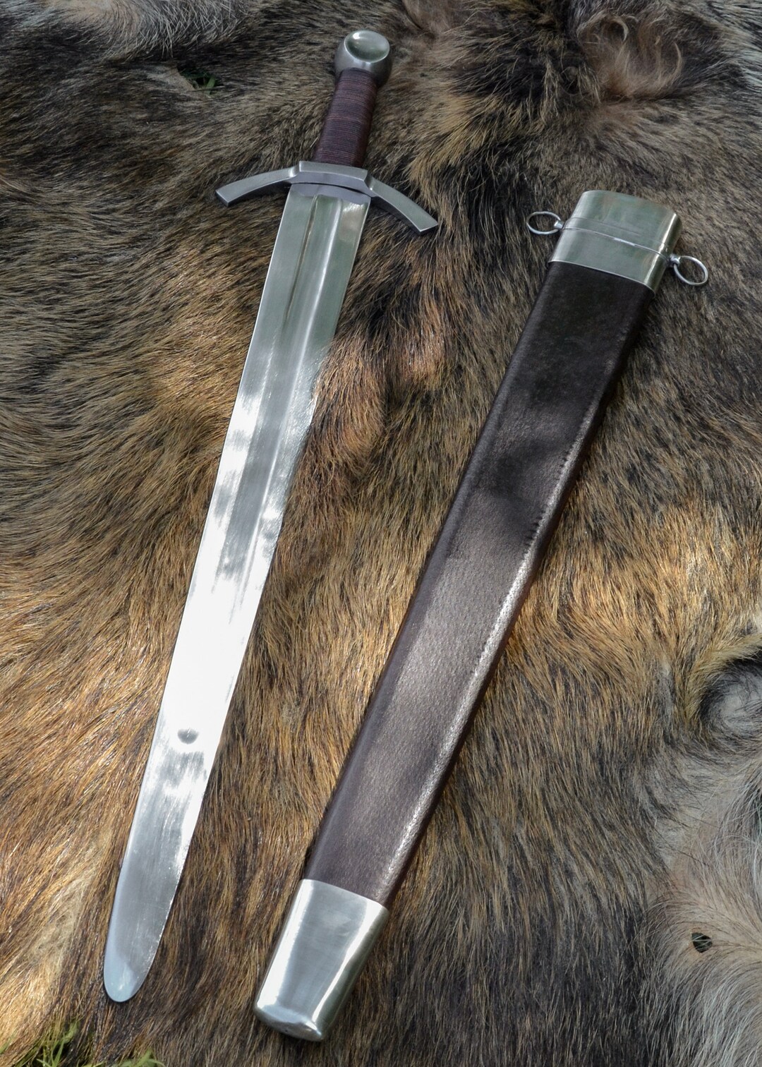 Medieval Broadsword With Scabbard - Etsy