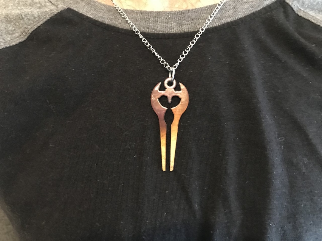 Handmade Steel Halo Energy Sword Necklace - Etsy