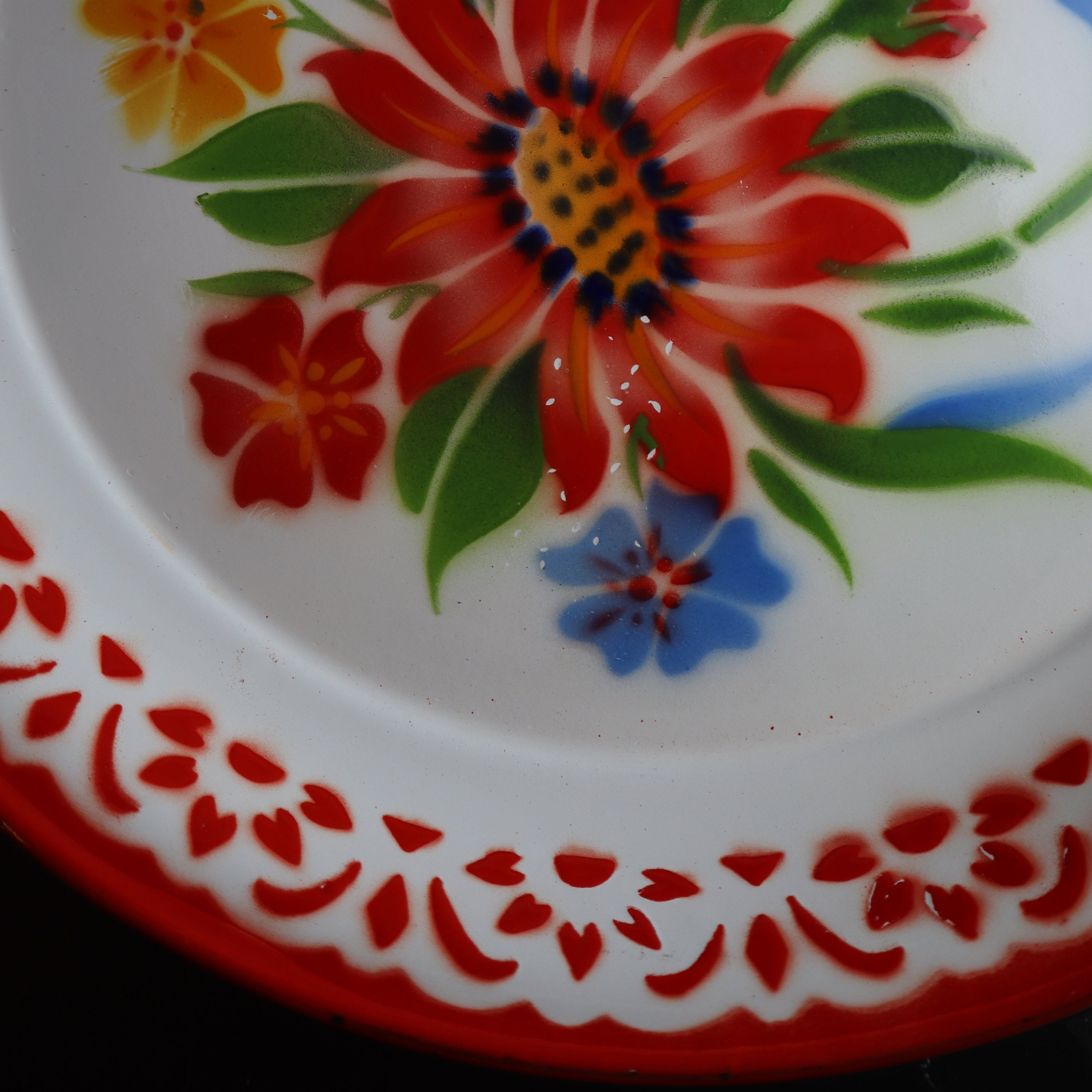 Thai Flower Enamel Zinc Tray: Vintage Design, Authentic Dishware - Etsy