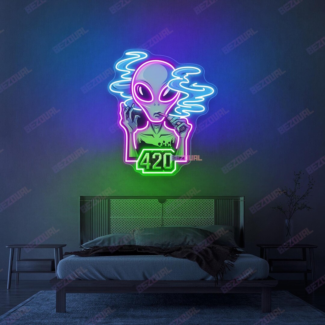 Smoking Alien Neon Sign Leaf Led Sign Weed Leaf Alien Smoking Neon ...
