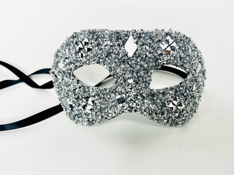 Makara Mirror Mask, Masquerade Mask, Available in Different Colors ...