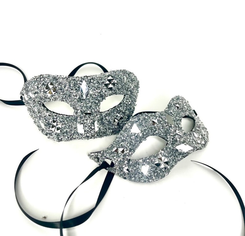 Makara Mirror Mask, Couple Edition, Glitter Rhinestones Finish ...