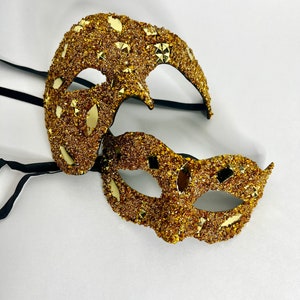 Makara Mirror Mask, Couple Edition, Phantom of the Opera and Regular ...