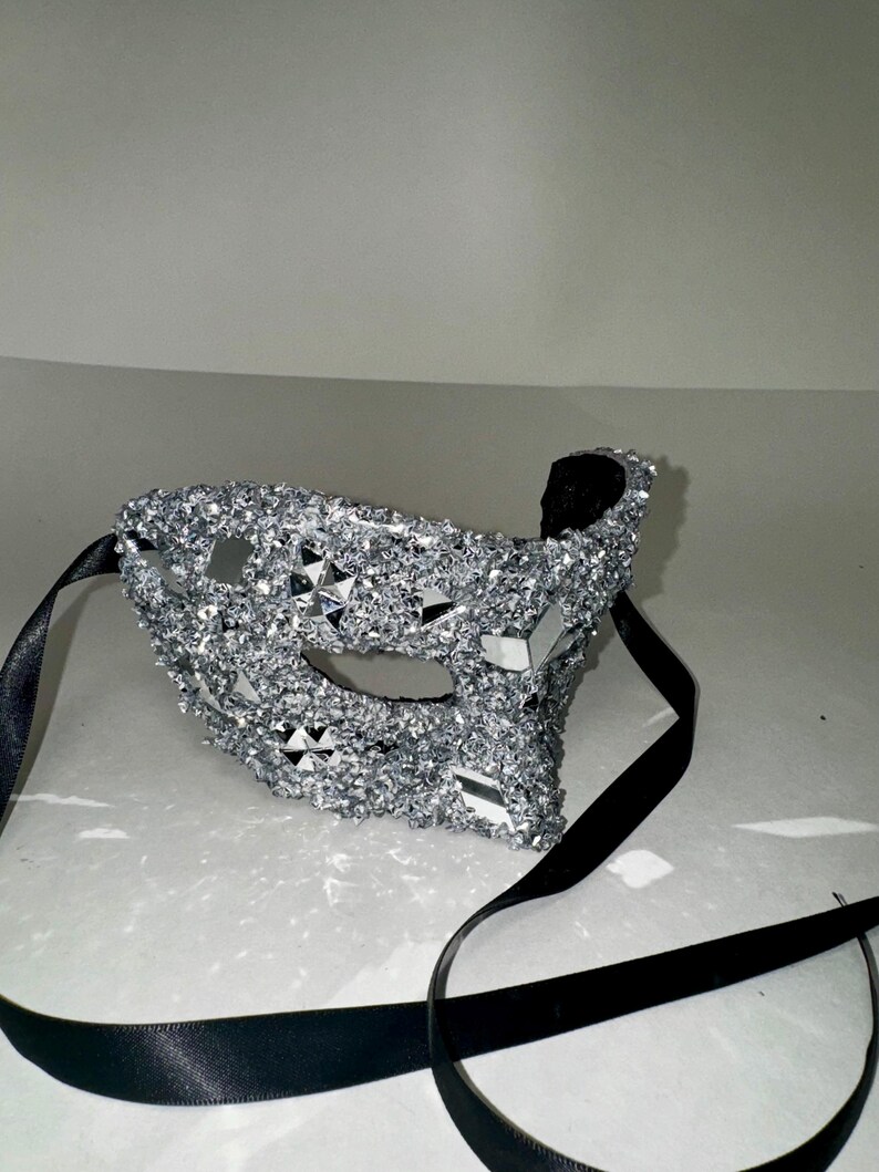 Makara Mirror Mask, Masquerade Mask, Available in Different Colors ...