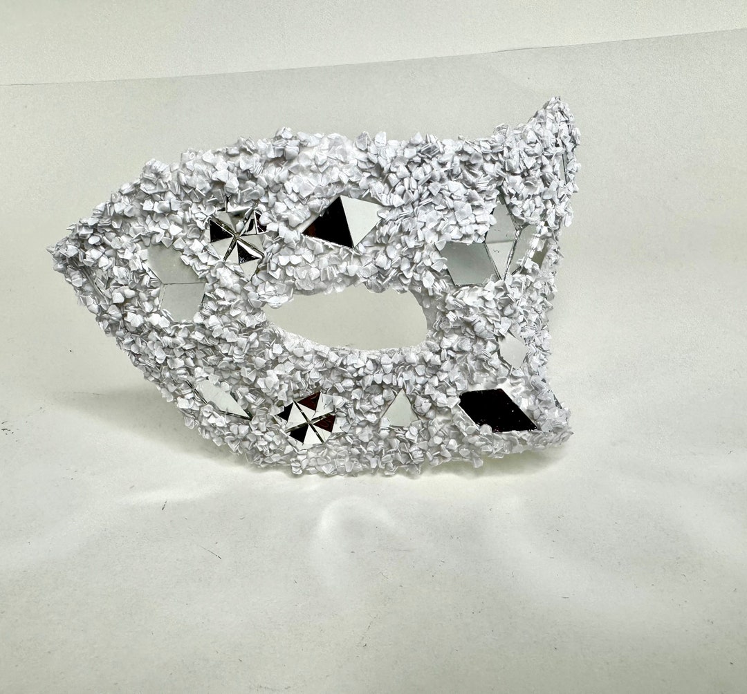 Makara Unisex Mirror Mask, Masquerade Mask White, Available in ...