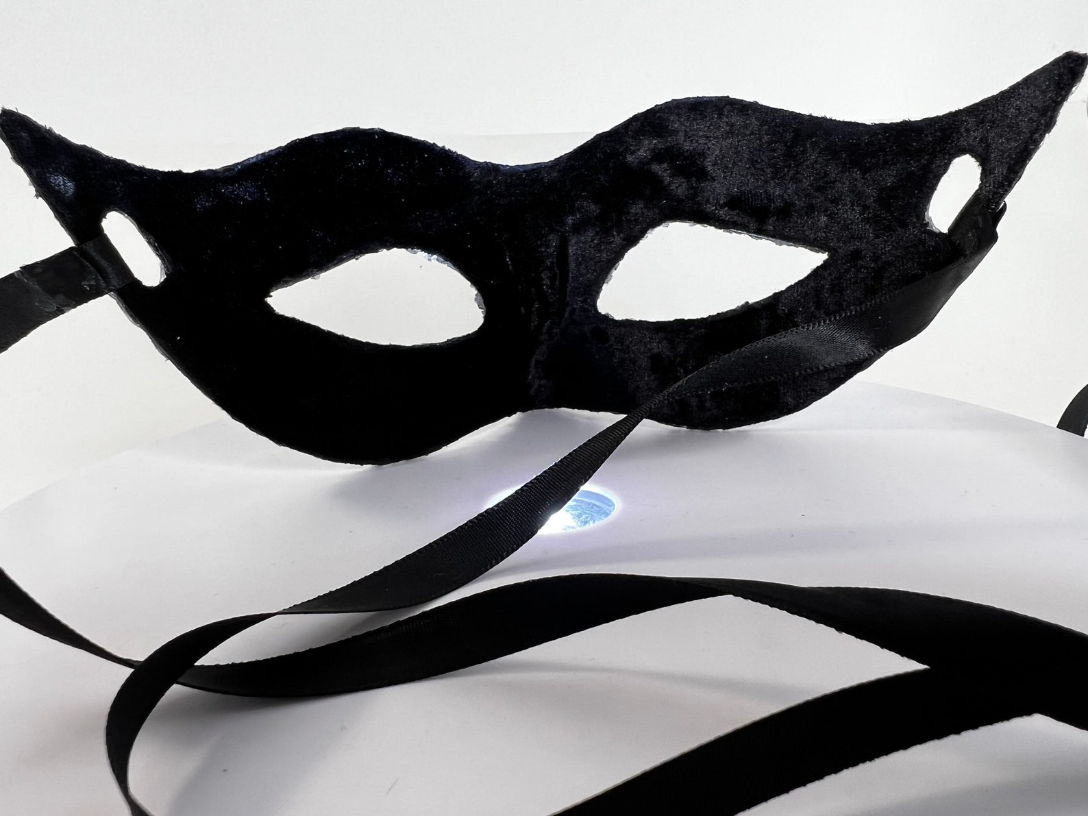 Red Makara Masquerade Mirror Mask. Comes With Comfort Plus, Elastic ...