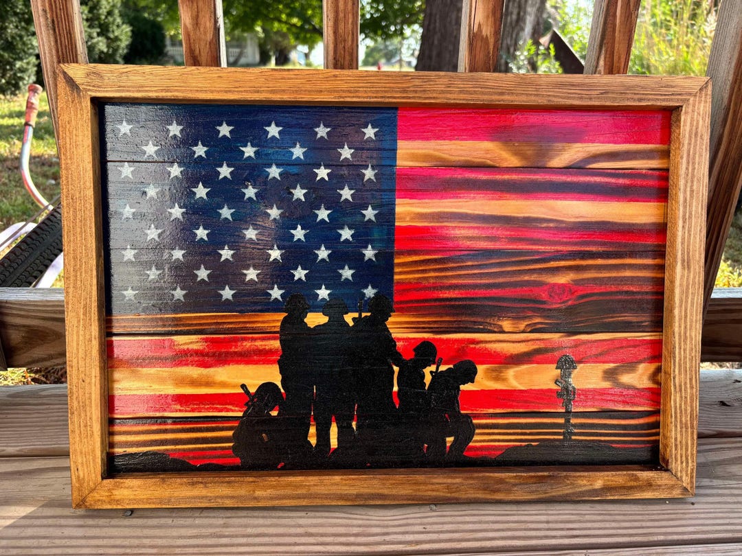 Kneeling Soldiers Custom Wood Flag - Etsy