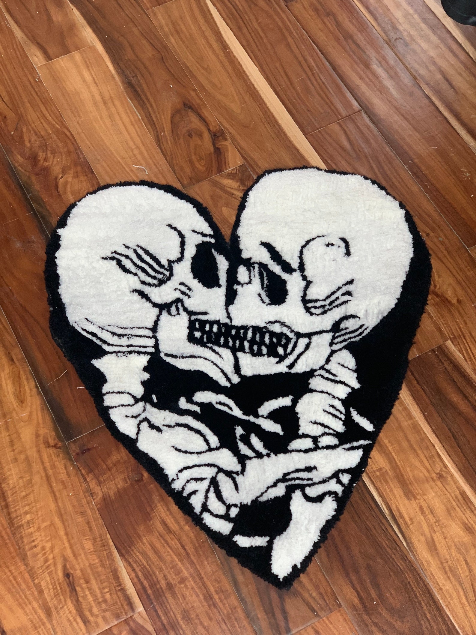 Eternal Love Rug- Skull Love - Etsy