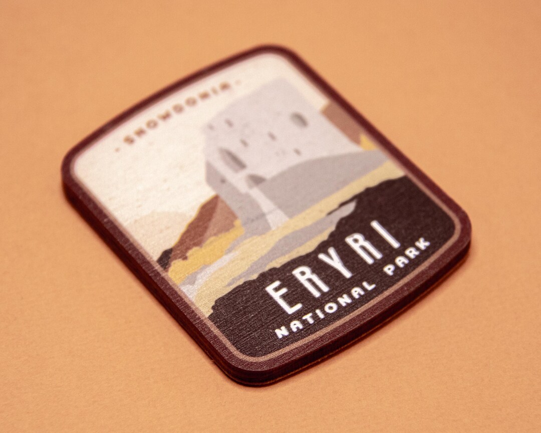 Eryri / Snowdonia Wooden Magnet - Etsy UK
