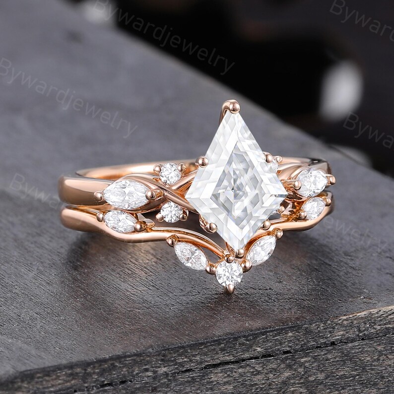 1.5CT Kite Cut Moissanite Engagement Ring Set Unique Rose Gold Marquise ...