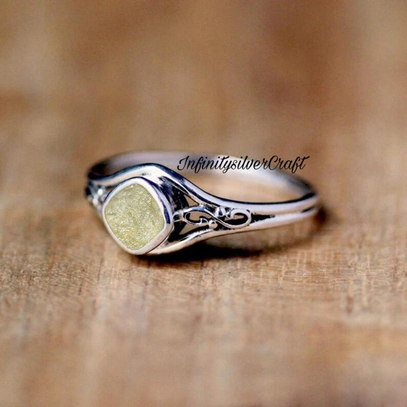 Libyan Desert Glass Ring - Etsy