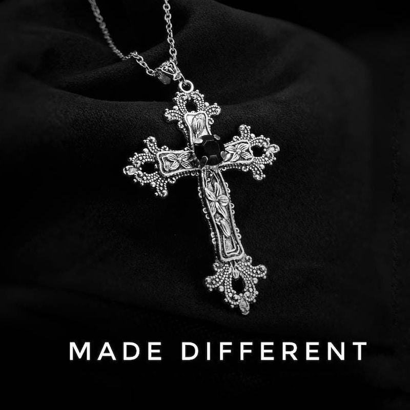 Goth Cross Pendant - Etsy