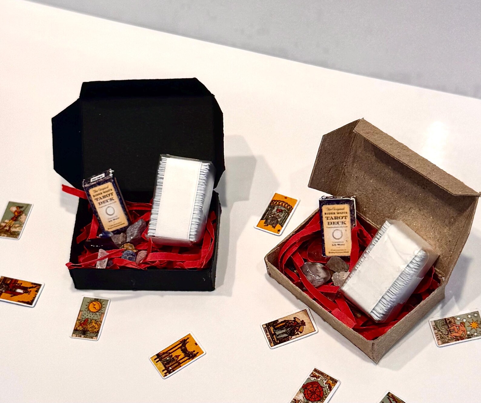 1:12 Scale Miniature Tarot Card Set - With Crystals and Display Box ...