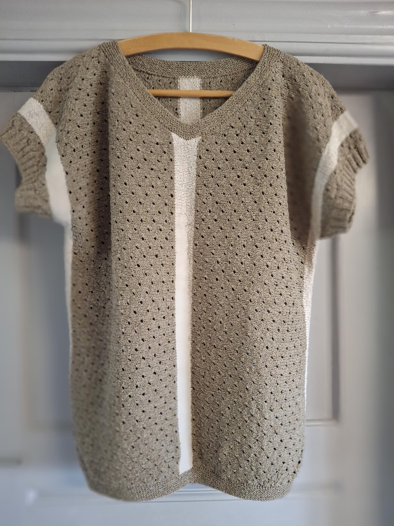 ROMA, Knitting Pattern for a Short Sleeved Jumper in Lace Pattern ...