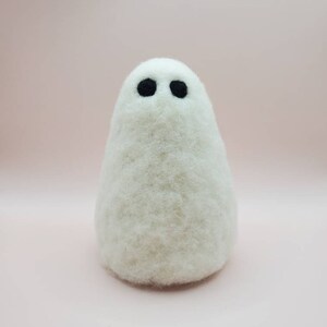Handmade Wool Felted Ghosts | Halloween Decor - Etsy