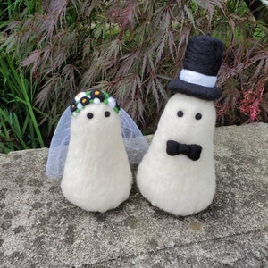 Ghost Bride and Groom Spooky Wedding Decorations Halloween - Etsy