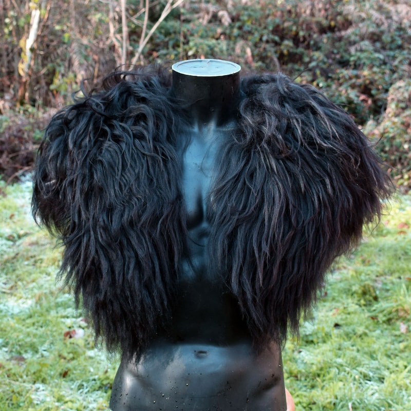 Viking Fur Mantle - Etsy
