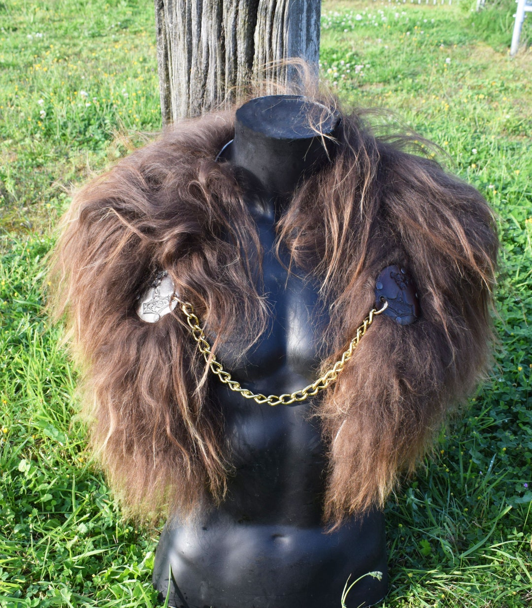 Wikinger Fell Umhang in Brown, Thorshammer Leder Brosche Mit Kette ...