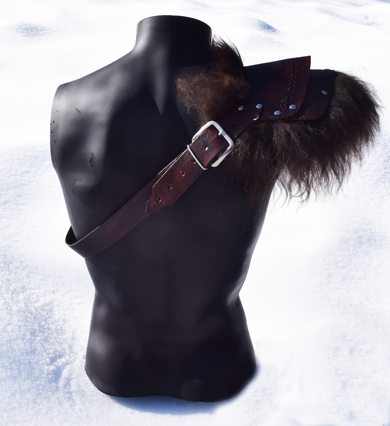 Leather Pauldron With Fur Brown Vikings Dwarves Orcs Larp - Etsy