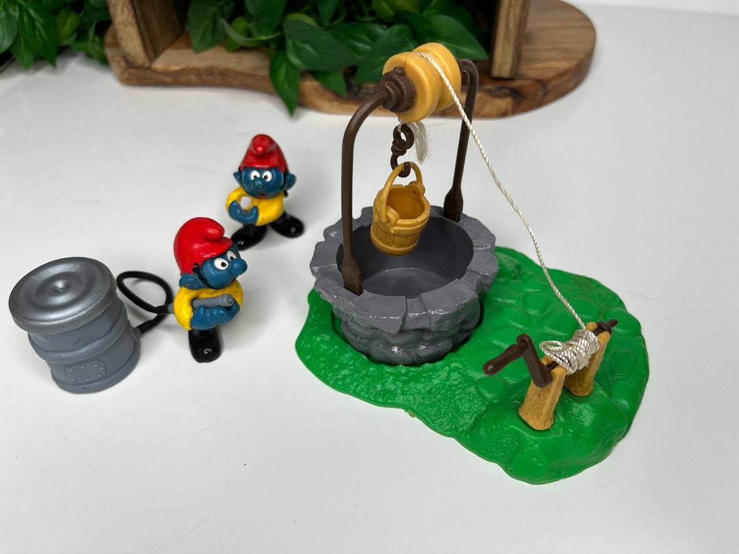 Vintage Smurfs Rare Wishing Well With Bucket and Two Firefighter Smurfs ...