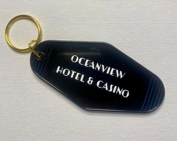 Alan Wake Charm - Etsy