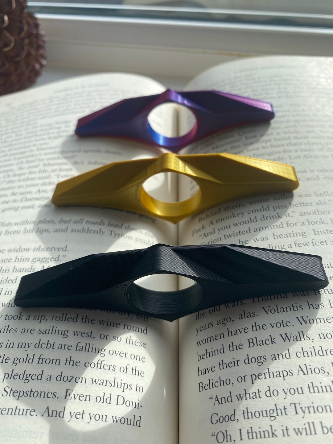 3D Printed Book Page Holder Thumb Book Page Holder Book Accessories His ...