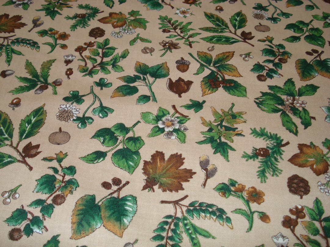 Botanical Print Fabric/quilting Fabric/large Remnant - Etsy
