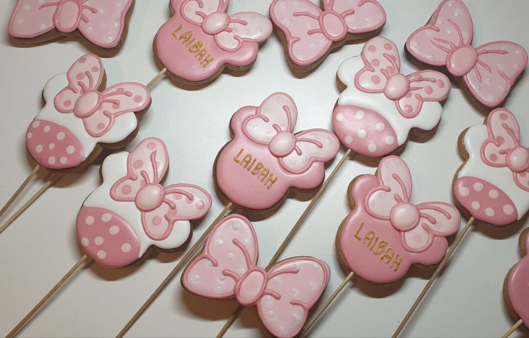Minnie Biscuits, Cake Topper, Party Favours - Etsy