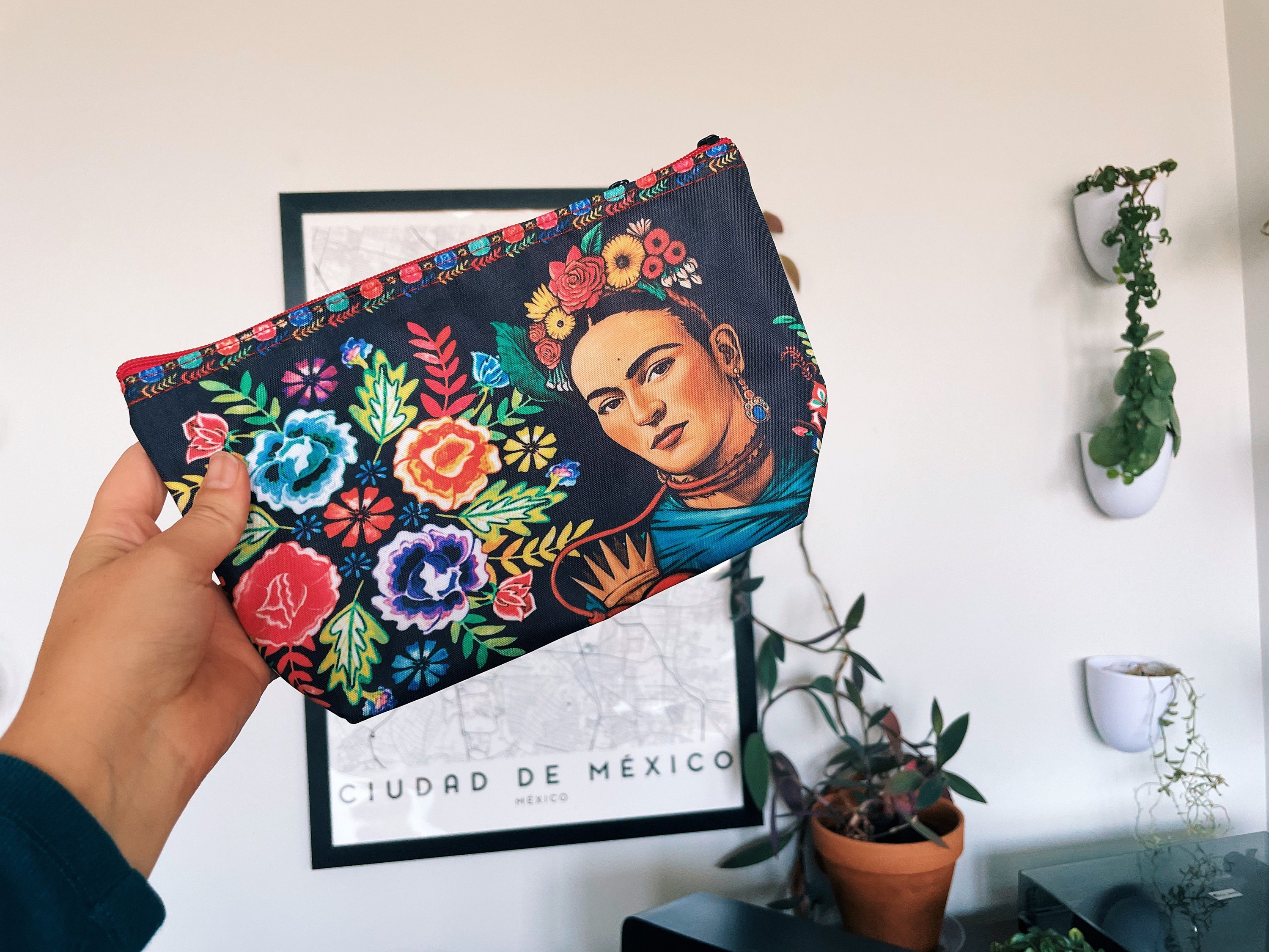 Mexican Printed Frida Kahlo Plastic Toiletry Bag frida Bag - Etsy