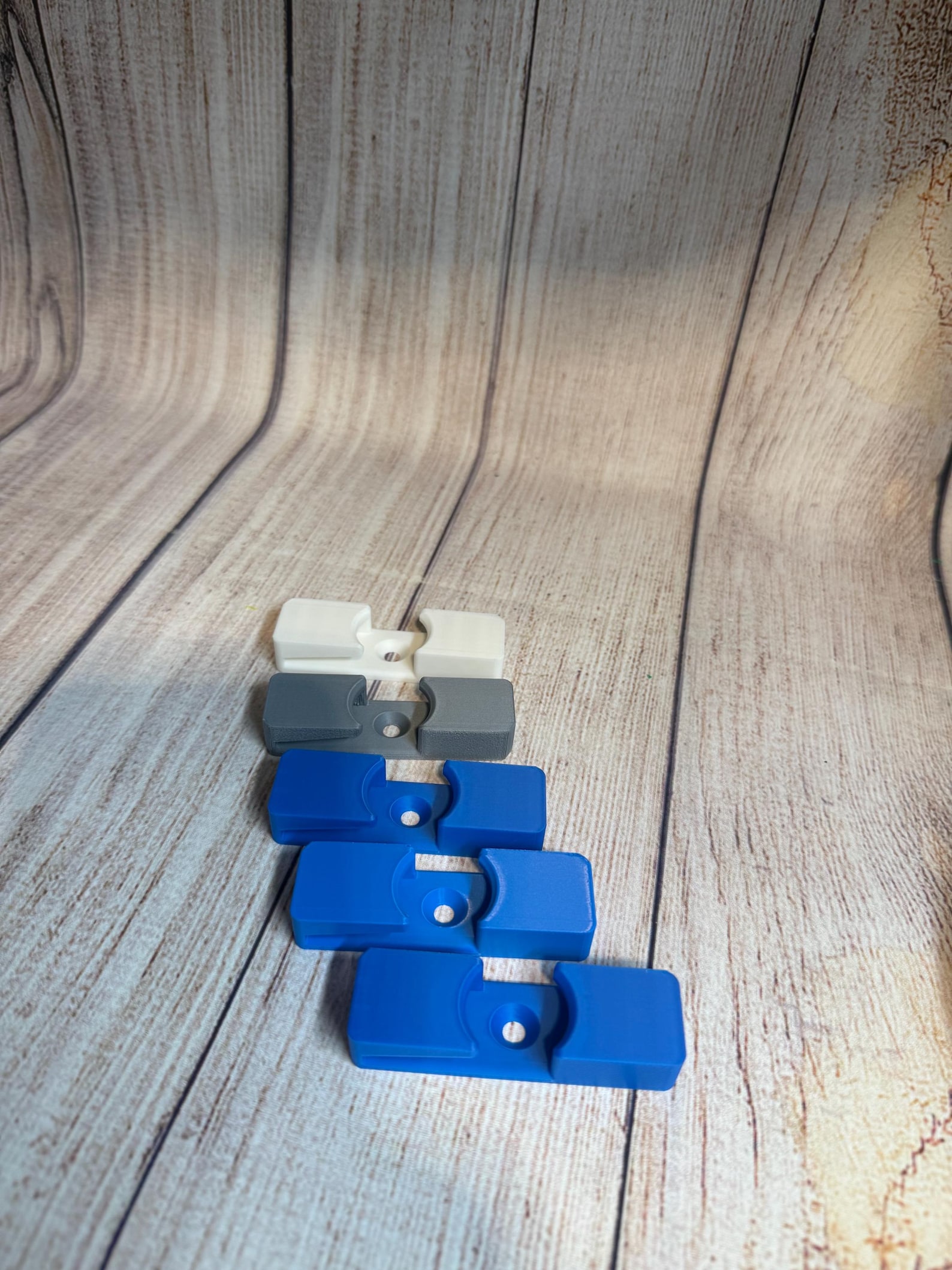 Fishing Reel Wall Mount,spinning Reel Holder, Series 2500 to 3000, Dad ...