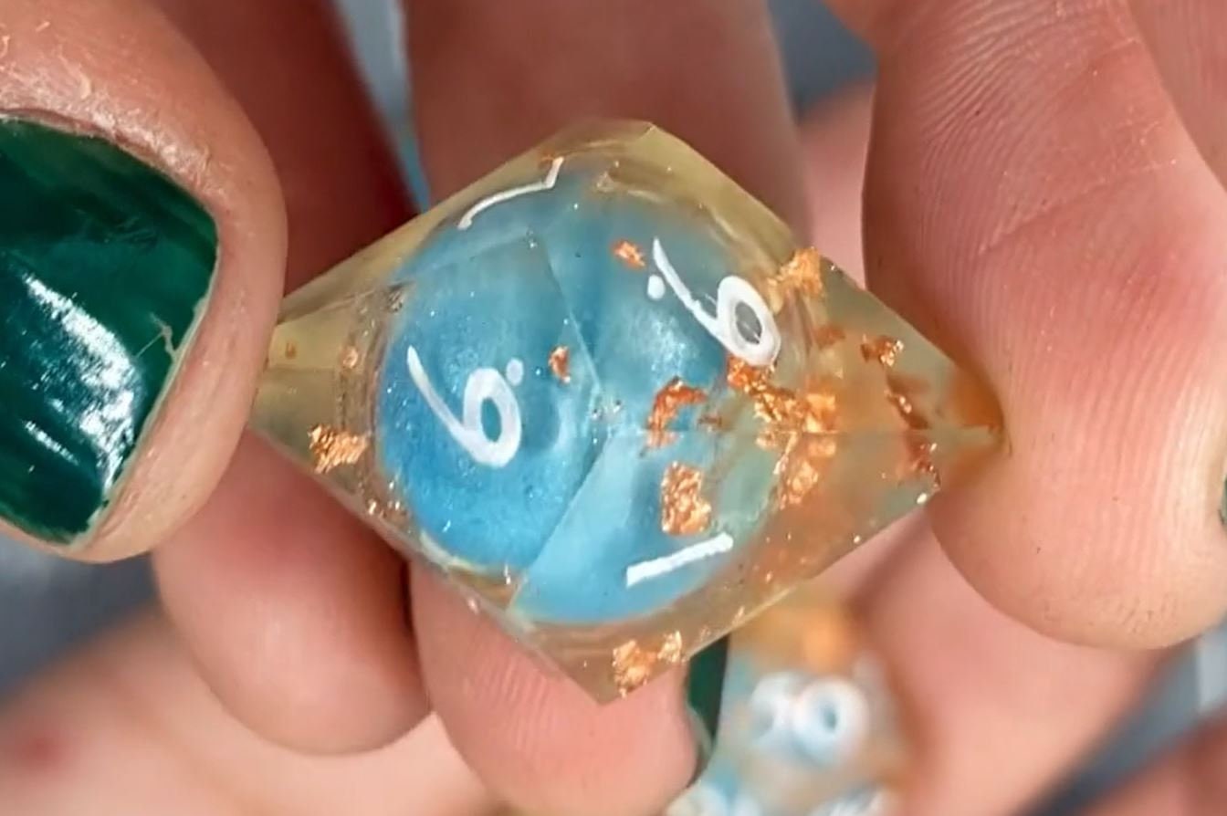 Vintage Blue and Gold Liquid Core DND Dice Dice Potato Sharp Edge Dice ...