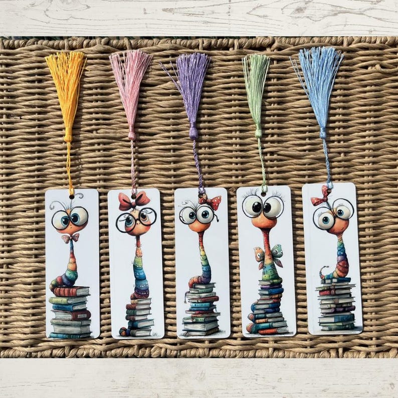 Bookworm Bookmarks, Set of 5 - Etsy