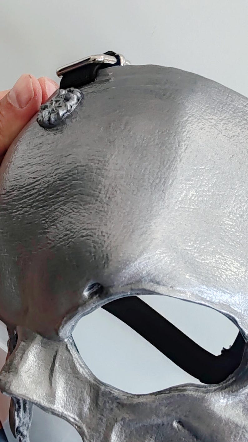 Papa V Perpetua Skull Mask – Handcrafted Resin Mask – Silver Metallic ...