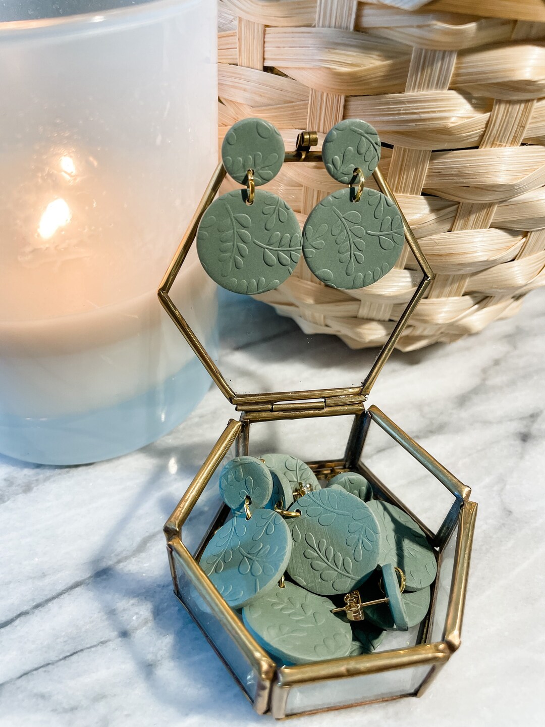 Maureen in Green Fern Polymer Clay Earrings Lightweight Jewelry - Etsy