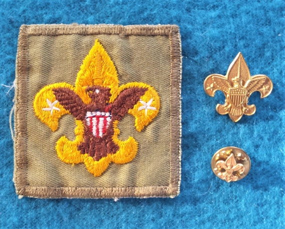Vintage Boy Scout Tenderfoot rank patch, pin, and par… - Gem
