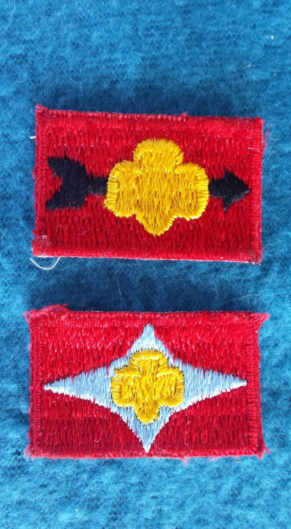 Vintage junior girl scout - Gem