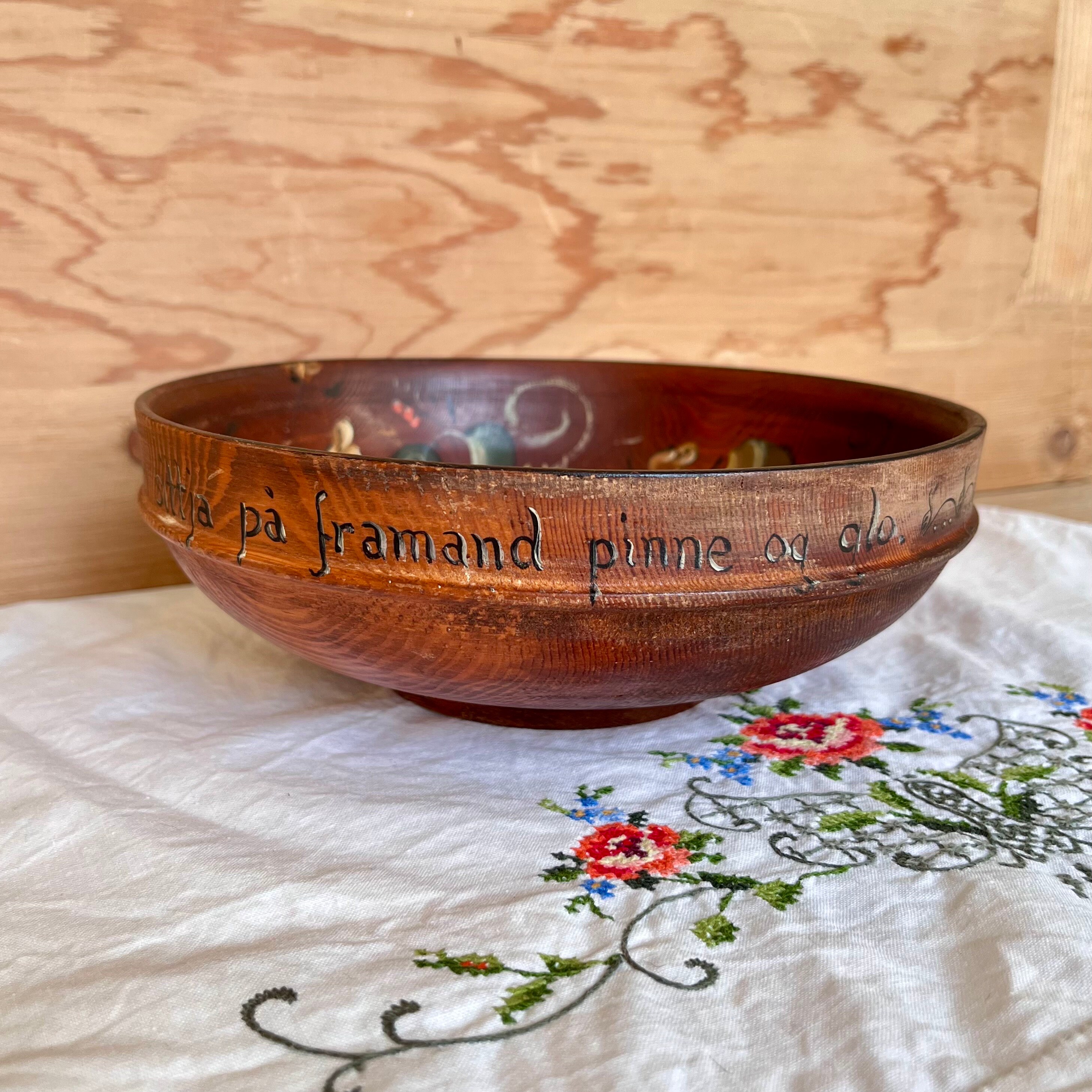 Wooden Norwegian Rosemaling Bowl / Made in Norway - Etsy