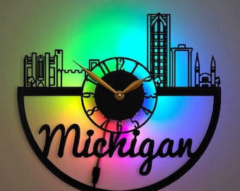 Wall Clock in the Shape of Michigan 15 in X 10 in upper and Lower ...