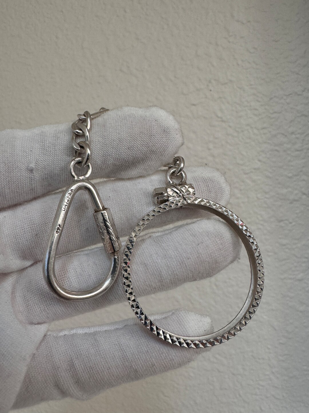 925 Sterling Silver Keychain With a Coin Bezel / 925 Plata Llavero Con ...