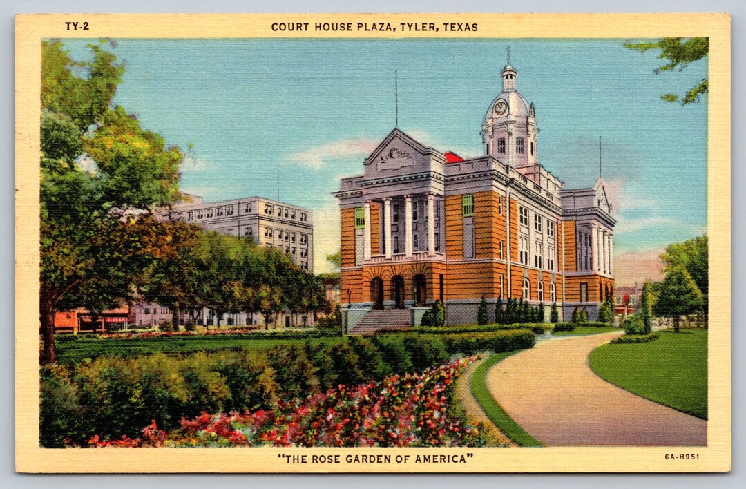 Vintage Postcard, Court House Plaza, "the Rose Garden of America ...