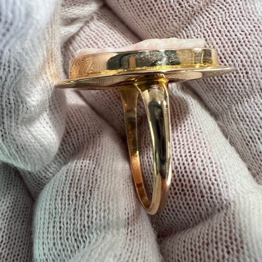 C. 1915 10k Gold Victorian Era Hand-carved Cameo Ring Plus a Free Gift ...