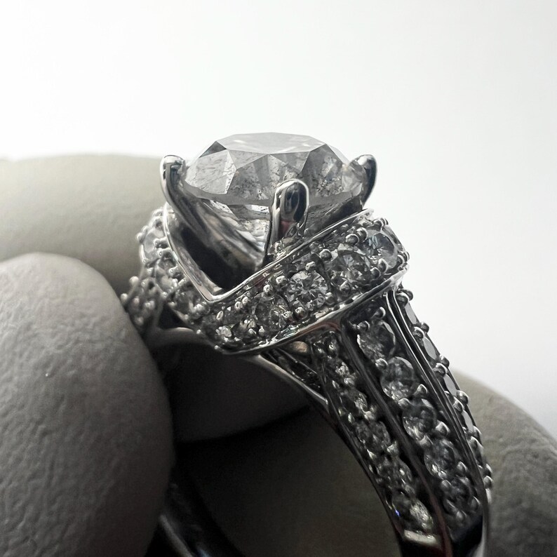 Modern 14k Gold Solitaire Engagement Ring Featuring a 2.60 Carat Round ...