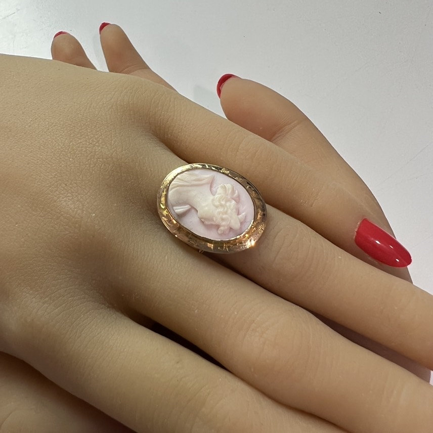 C. 1915 10k Gold Victorian Era Hand-carved Cameo Ring Plus a Free Gift ...