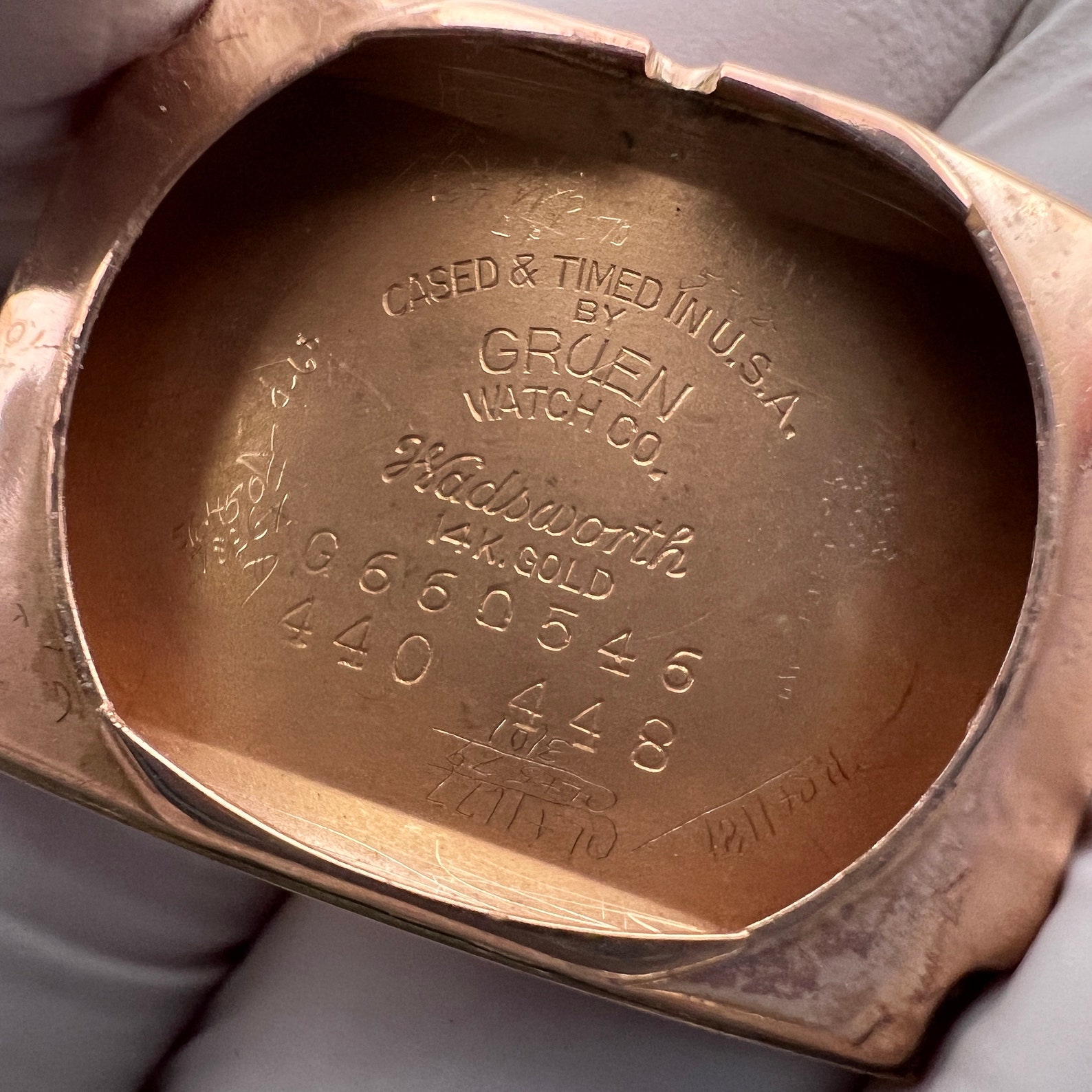 C. 1945 Collectible and Original 14k Rose Gold Mid-century Gruen Curvex ...